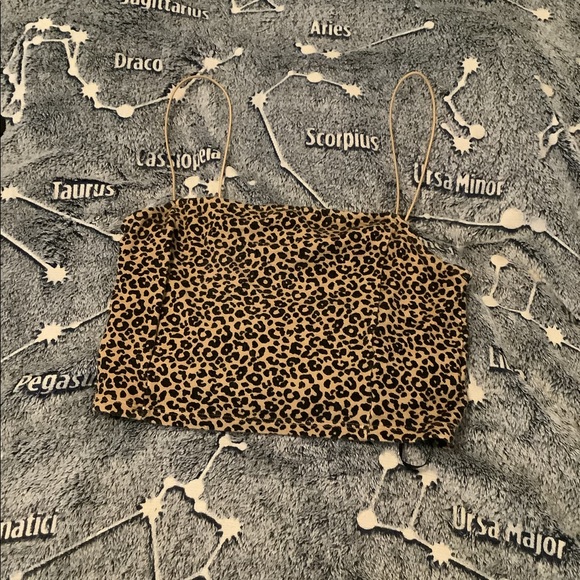 Forever 21 | Tops | Cheetah Print Crop Top | Poshmark